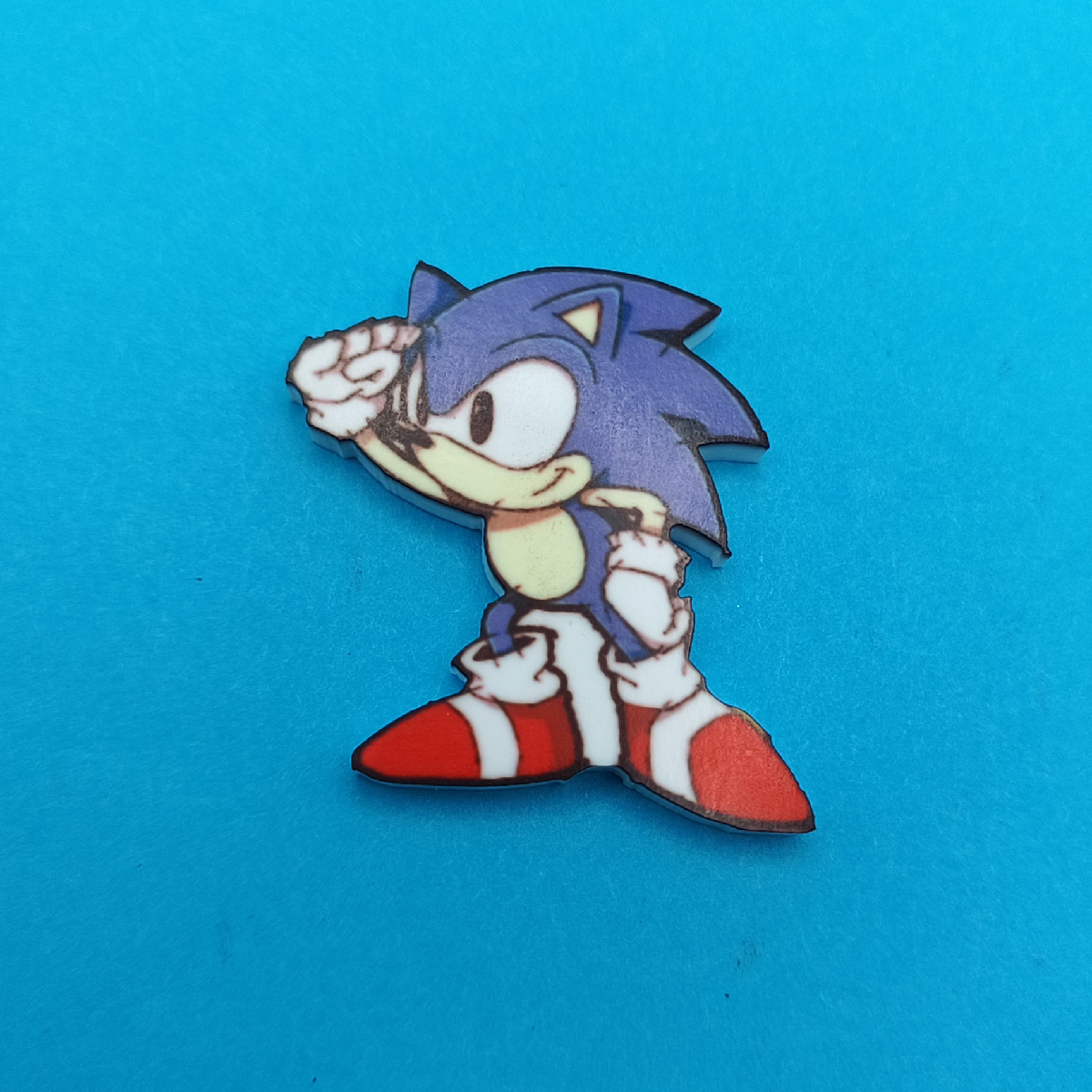 Sonic the Hedgehog - Classic Sonic pin badge