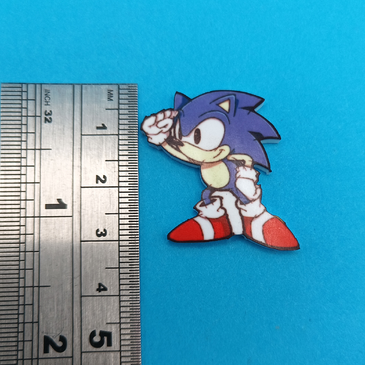 Sonic the Hedgehog - Classic Sonic pin badge