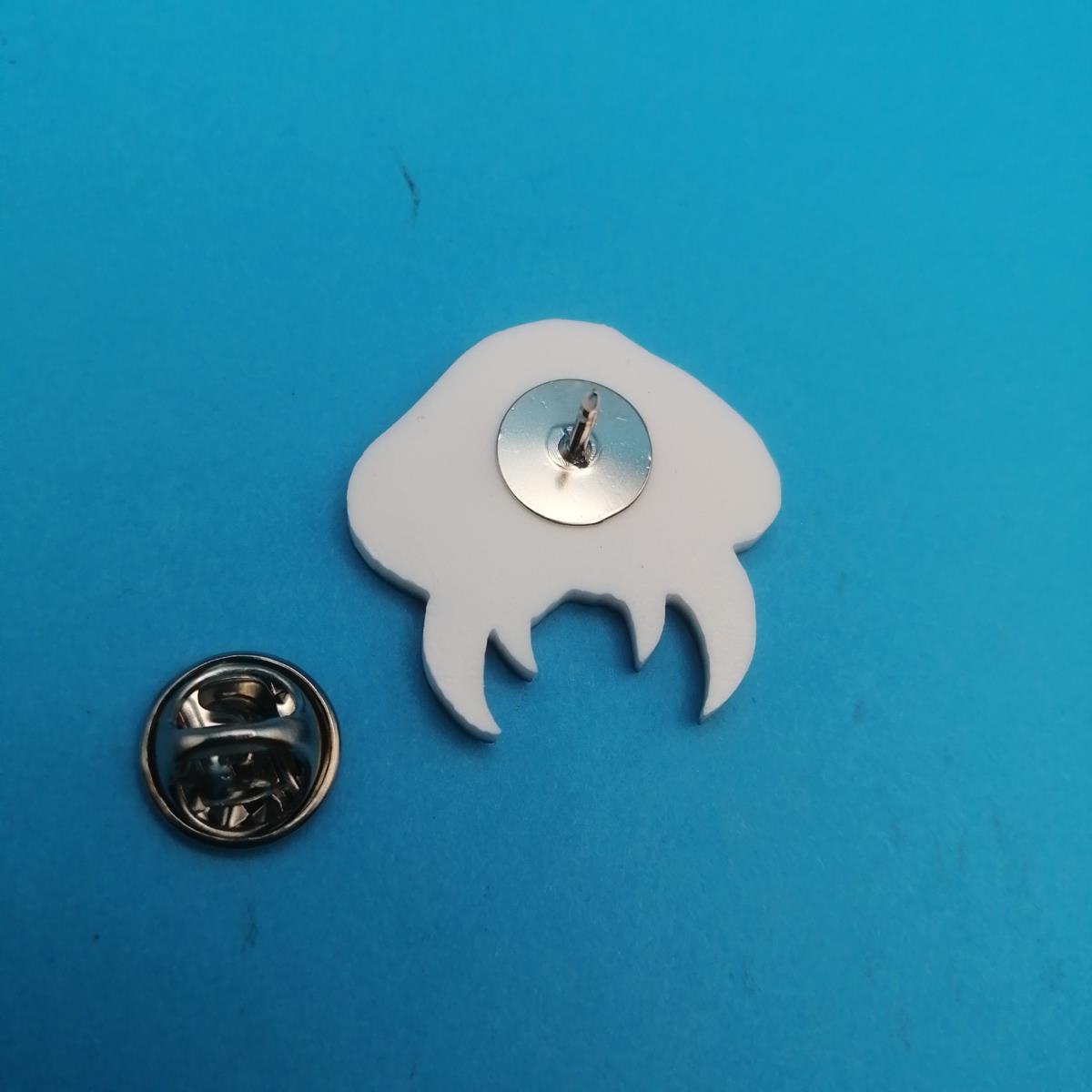 Metroid pin badge