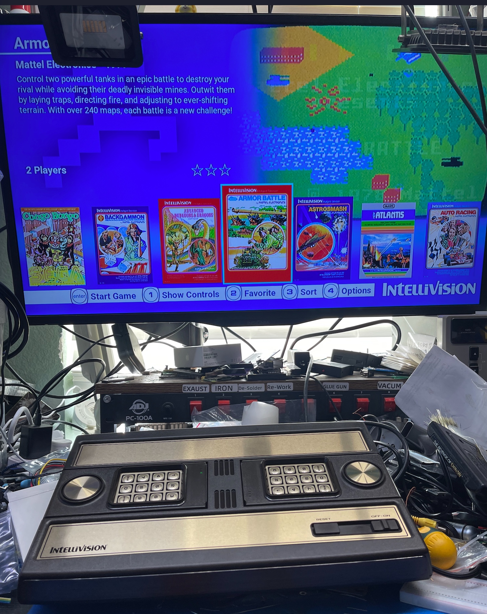 Intellivision Sprint Laser Etched 4GB USB 2.0 Drive Plug N Play GOLD