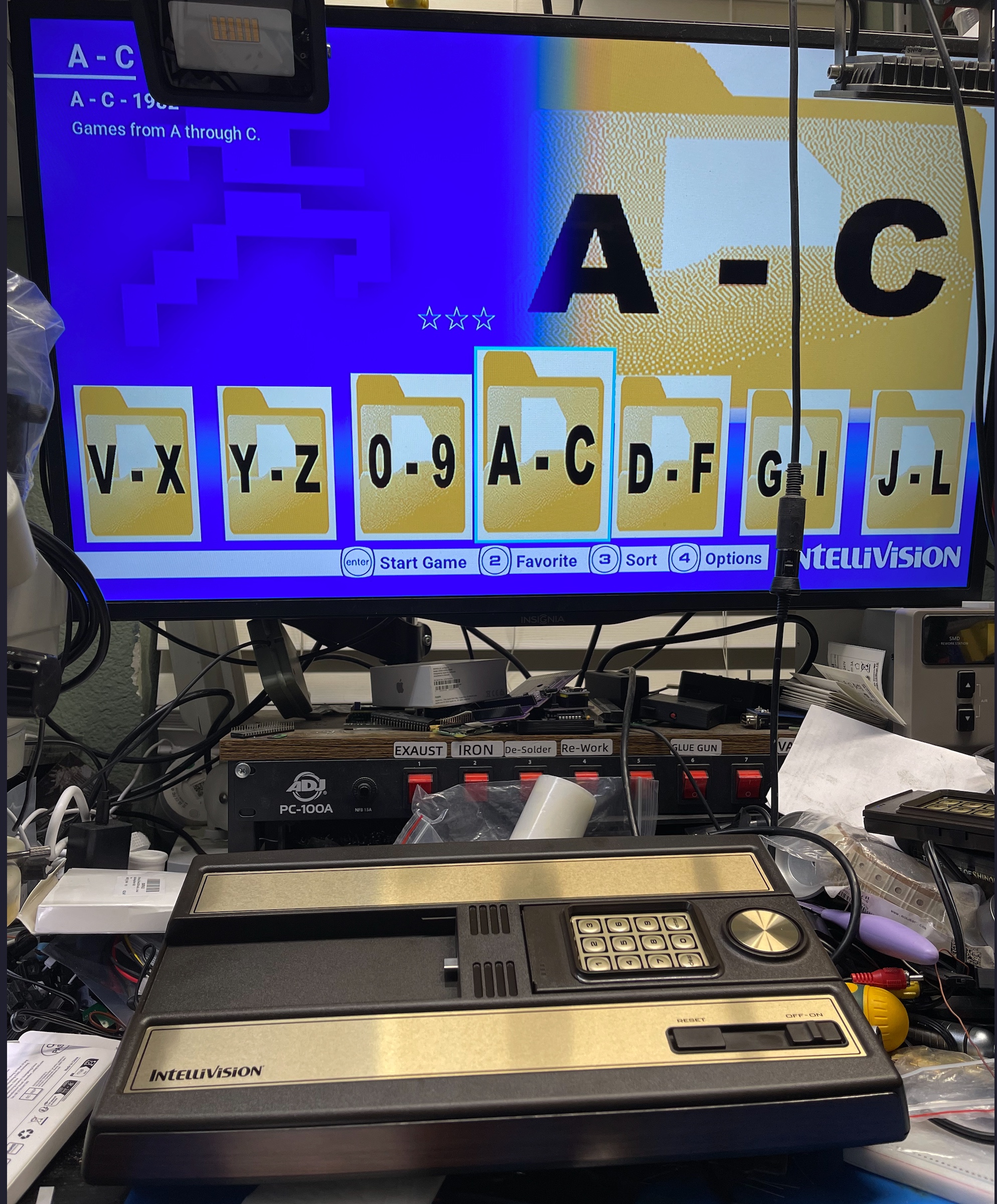 Intellivision Sprint Laser Etched 4GB USB 2.0 Drive Plug N Play GOLD