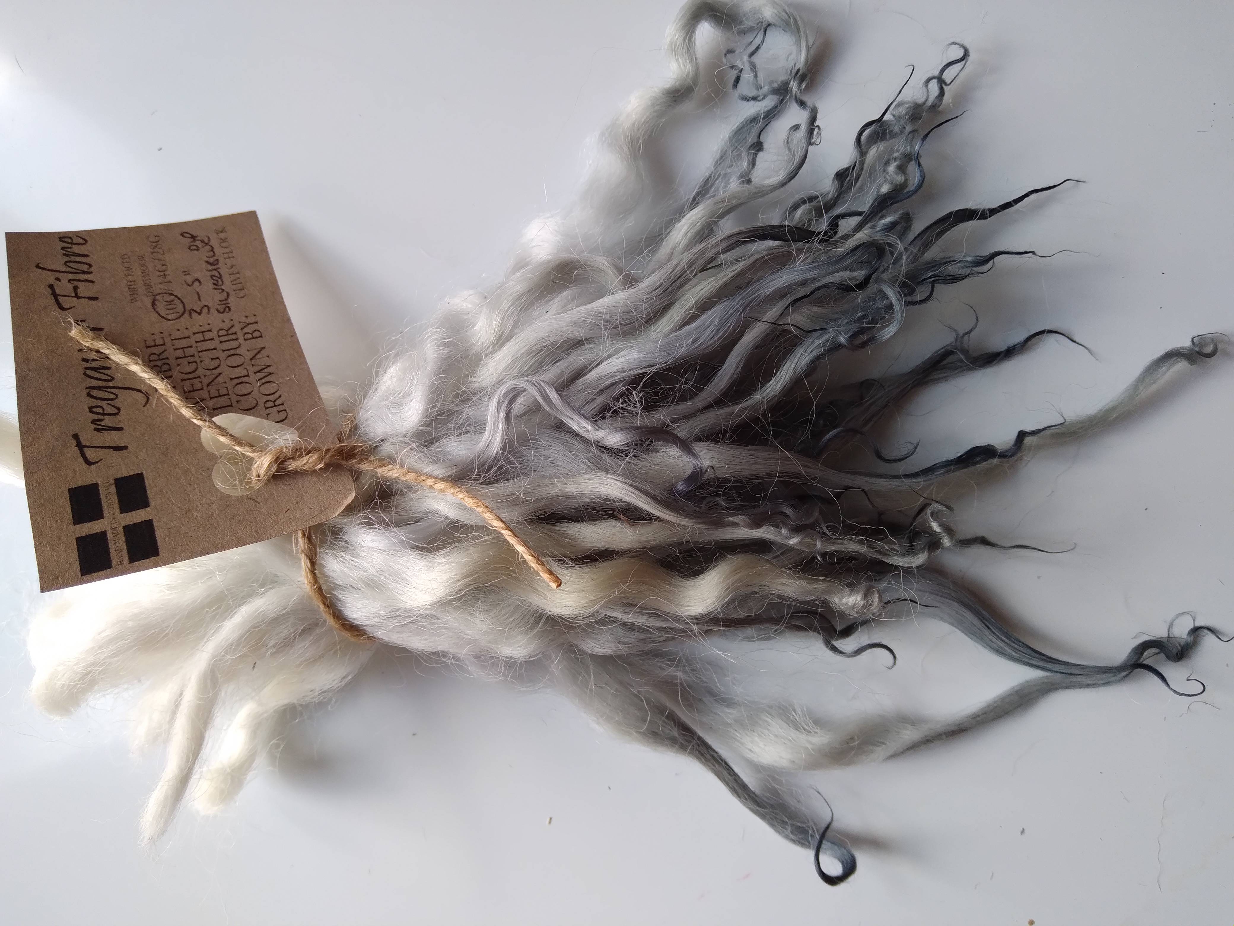 Silvery blue curly wool locks, 10g