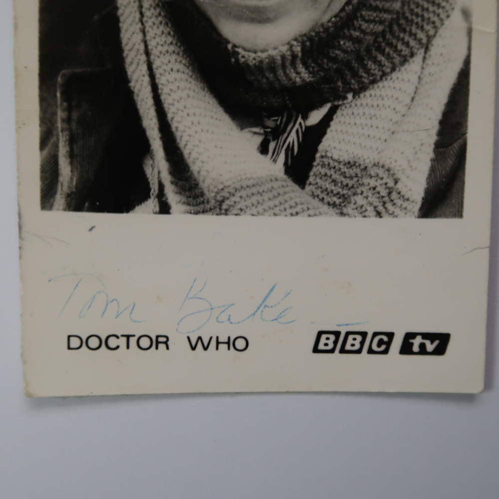 Tom Baker 1970s Original Signed BBC Official 4th Doctor Who Autograph ...