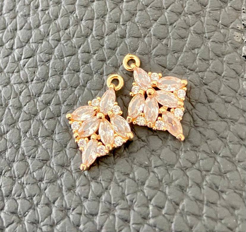 CLEAR CRYSTAL CHARMS ,1 PAIR